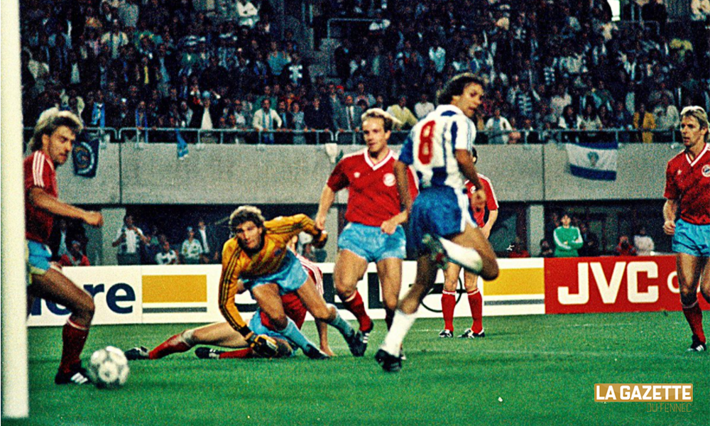 Rabah Madjer : « J'espère recevoir le Ballon d'or honorifique de la FIFA