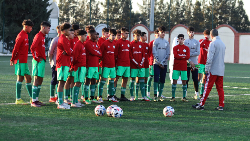 CAN 2023 - Algérie U17: Remmane remobilise ses troupes