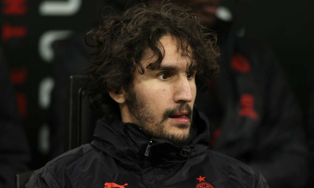 Milan AC : l'énigme Yacine Adli incorporé face à la Spezia Milan AC : l'énigme Yacine Adli incorporé face à la Spezia