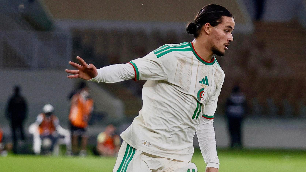 Arabie Saoudite–Algérie (0-2) : Hadj Moussa signe son match référence ...